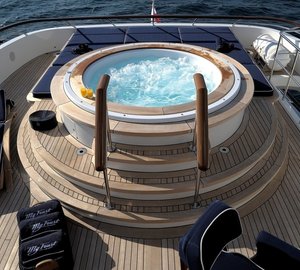 Yacht AWATEA, Hakvoort | CHARTERWORLD Luxury Superyacht Charters